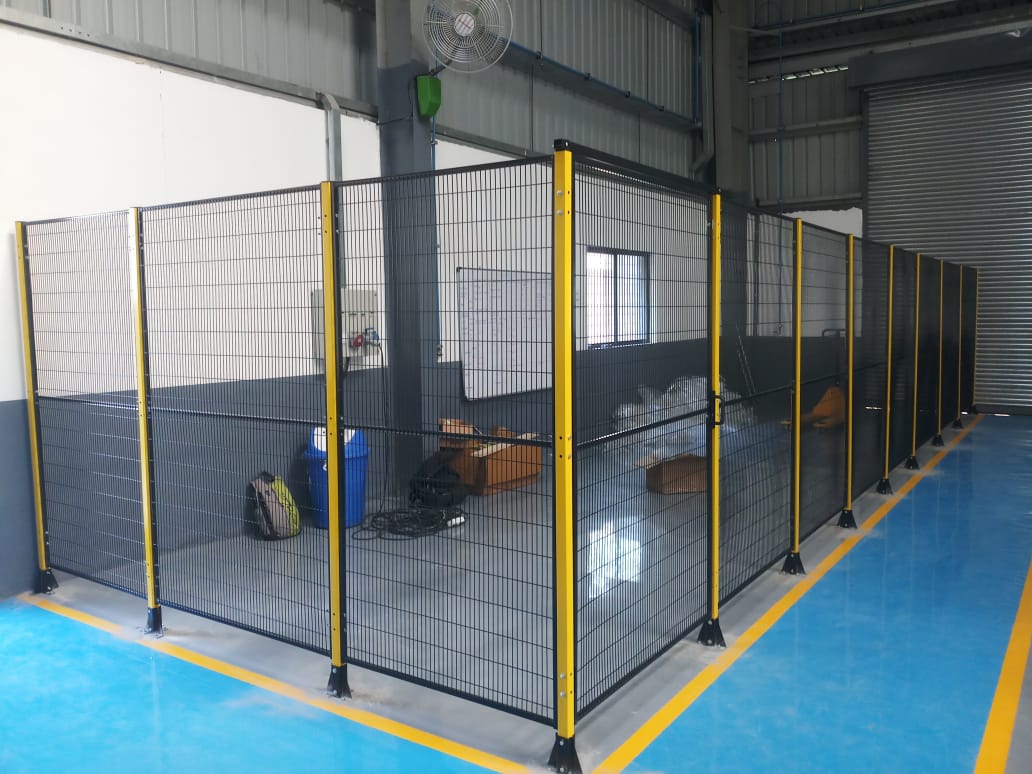 Pune Safety Fencing Solutions | Industrial Machine Guarding Systems ...